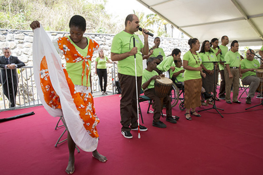Le Complexe le Moufia inauguré : un Centre pour les personnes en ...